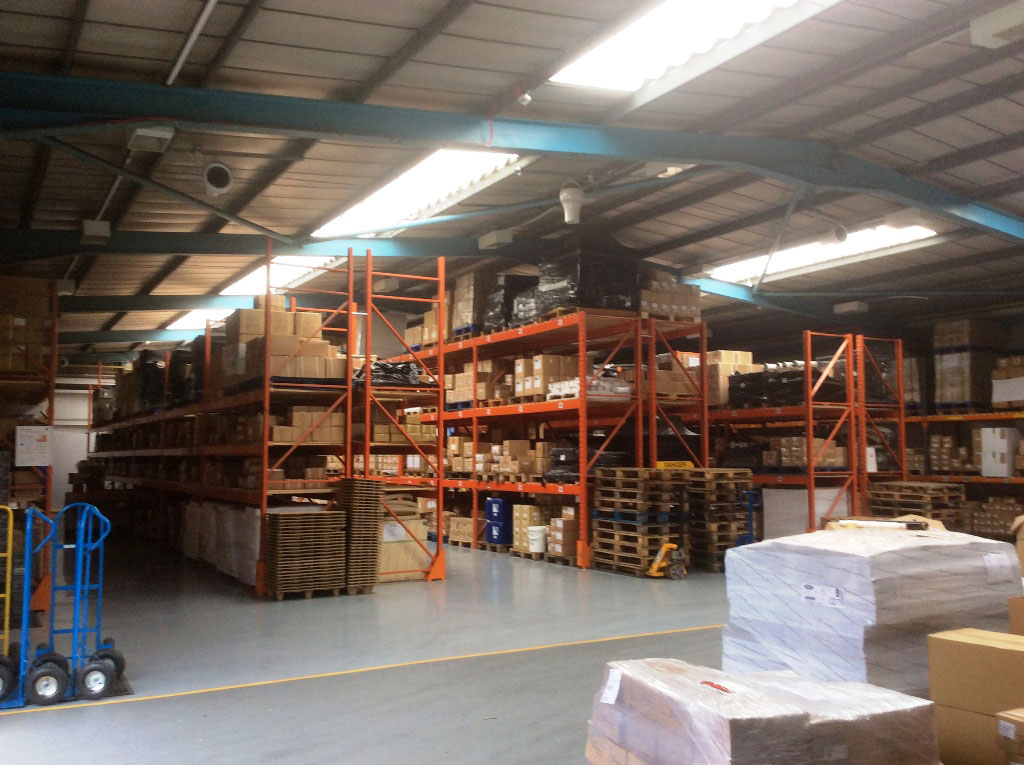 Destratification Fan Systems for Warehouse Environments | Airius