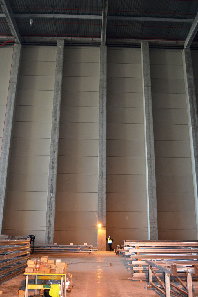 Destratification Fan Systems for Warehouse Environments | Airius